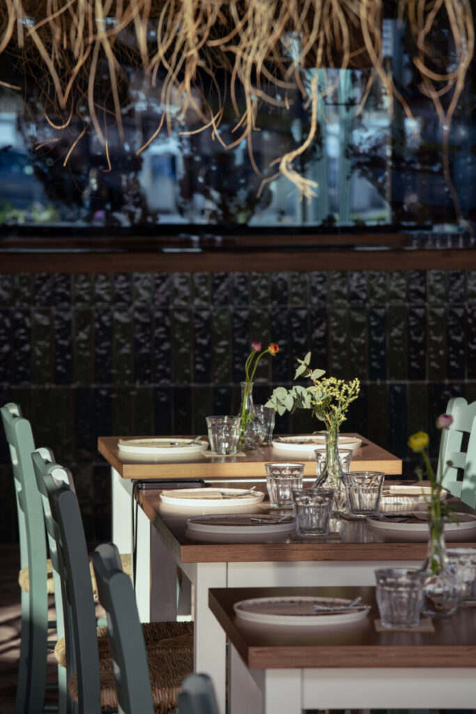 OUR EXPERIENCES - Astakos Modern Fish Tavern. Hook to Fork